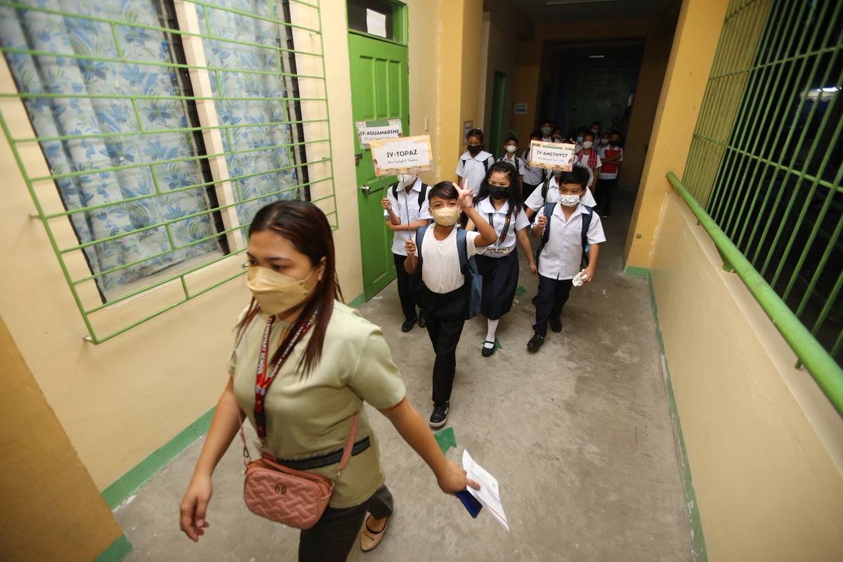 valenzuelacity on Twitter: "RT @WinGatchalian74: Saludo tayo sa kahandaan ng mga paaralan sa ...