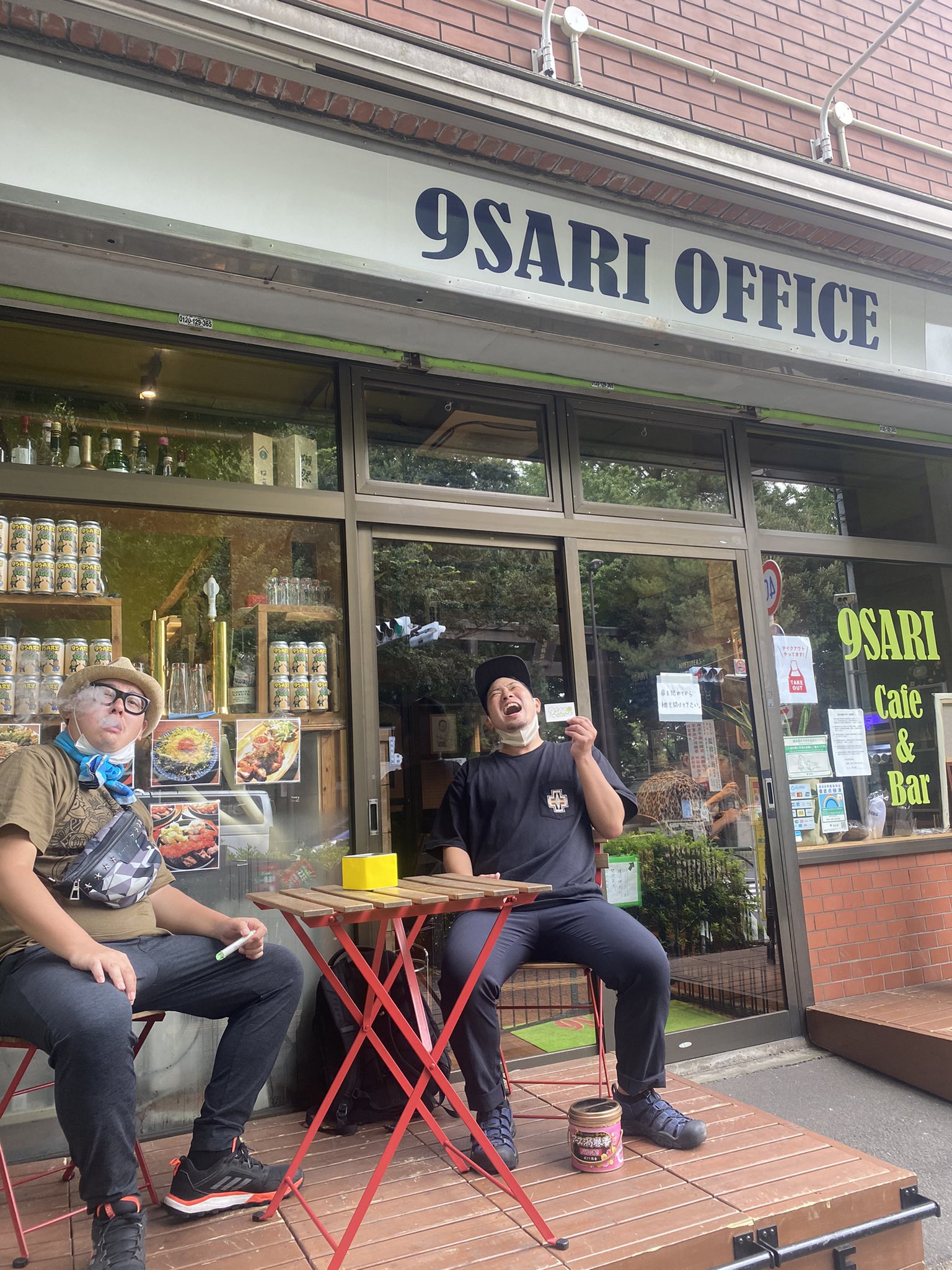 9SARI CAFE & BAR on Twitter: "石川典行さん わんたろうさん ご来店ありがとうございます😊😊 筋金入りのヘッズだそうです🤩🤩 https://t.co ...