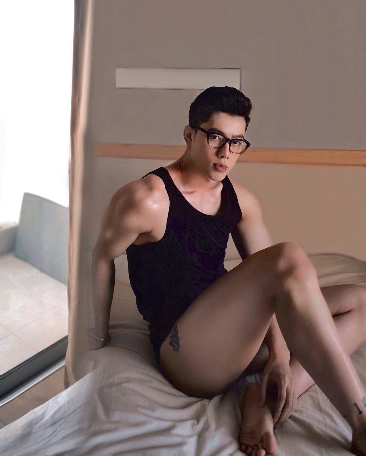 FOREST ALBUM 🏳️‍🌈🕊️🇺🇦 on Twitter: "🕉 瑜伽导师 Mai.Hieu.Trung 小哥🍊休息日的一些日常｜ https://t.co/cif70kqVzN ...