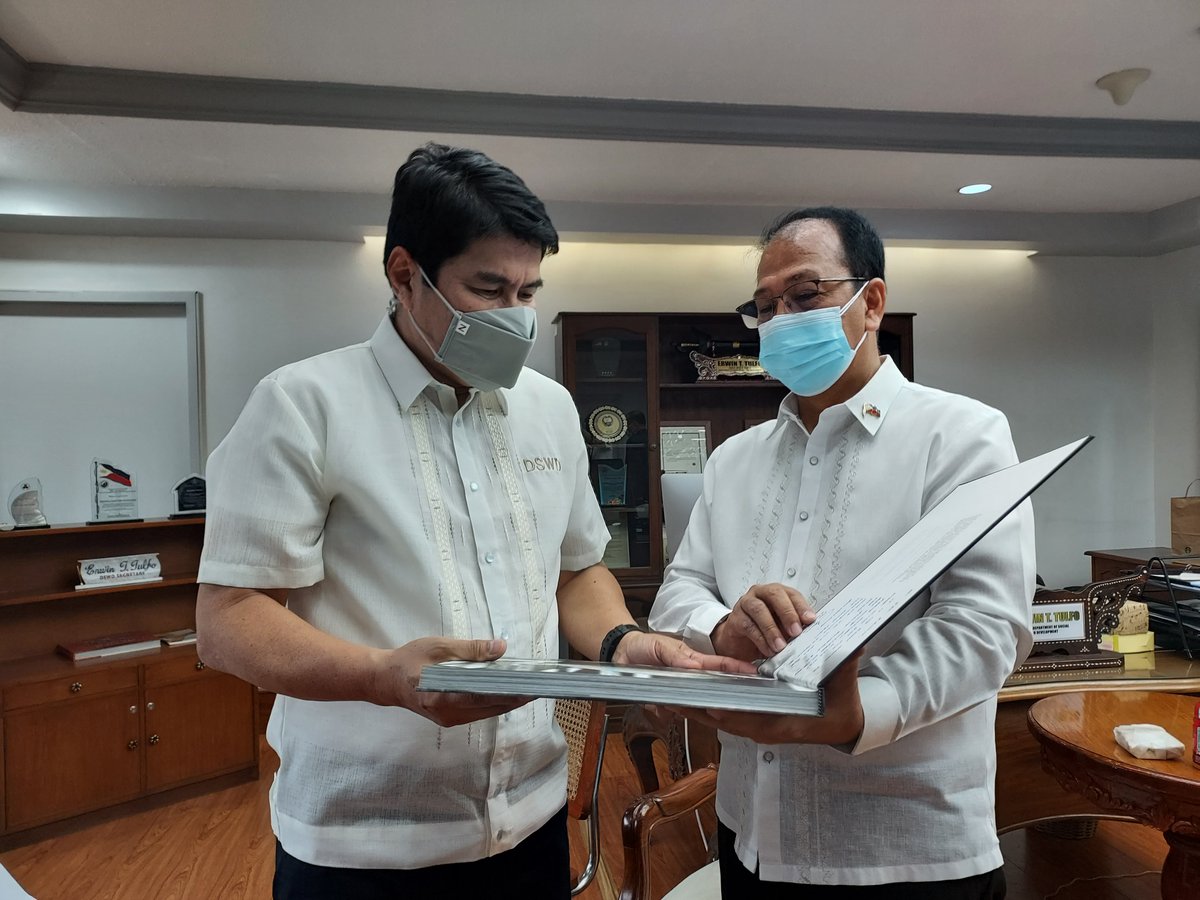 OPAPRU on Twitter: "RT @dswdserves: Malugod na tinanggap ni DSWD Sec. Tulfo si OPAPRU Sec ...