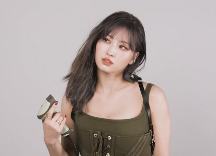 momo pics on Twitter: "this momo is so hot https://t.co/PjhciXBkJ7" / Twitter