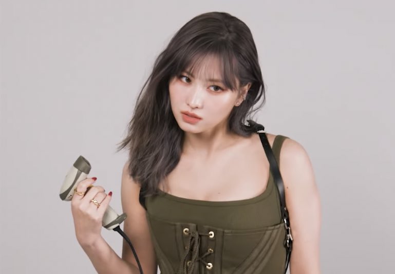 momo pics on Twitter: "this momo is so hot https://t.co/PjhciXBkJ7" / Twitter