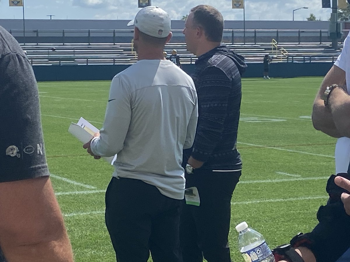 LaFluer and Horst chatting it up at Packers practice : r/MkeBucks