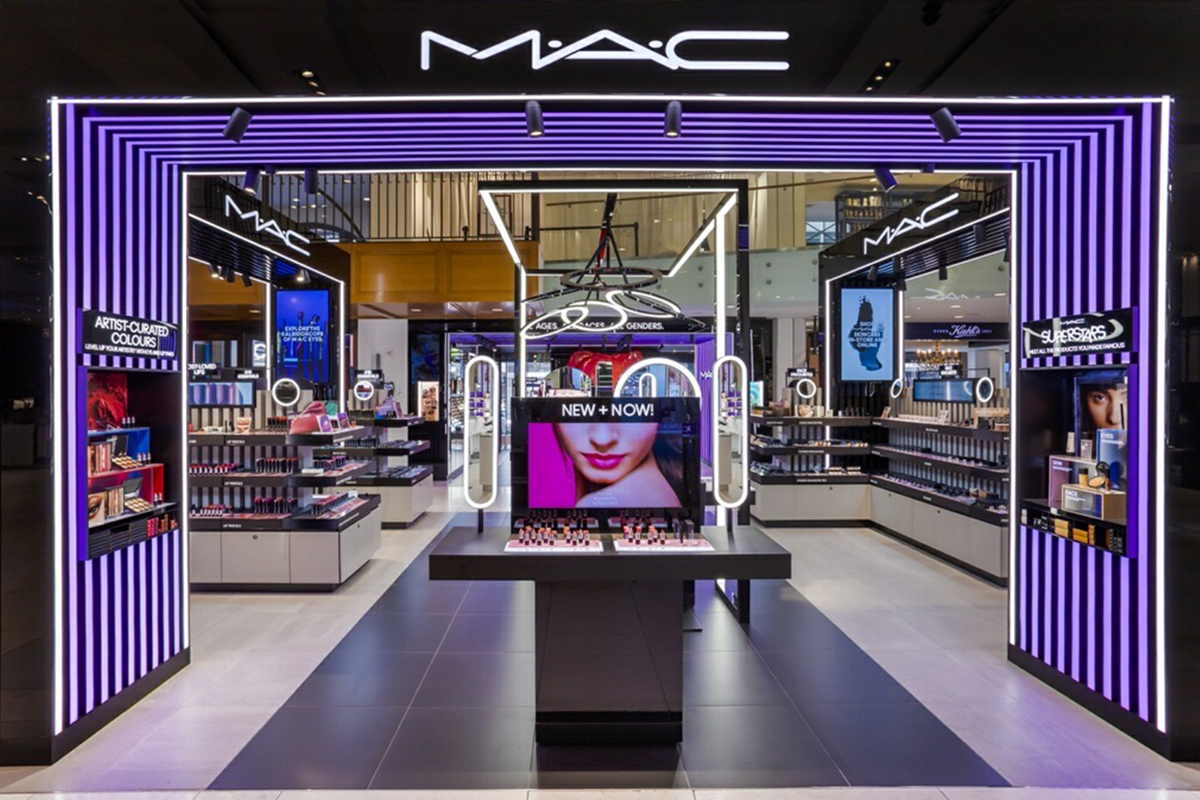 Macys Mac Macy's To Close 150 Stores As Sales Slip