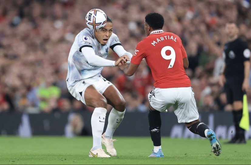 EPL World on Twitter: "- ماهو تقييمك لموسم فان دايك حتى الان 🤔 https://t.co/E9u7DTBTB5" / Twitter