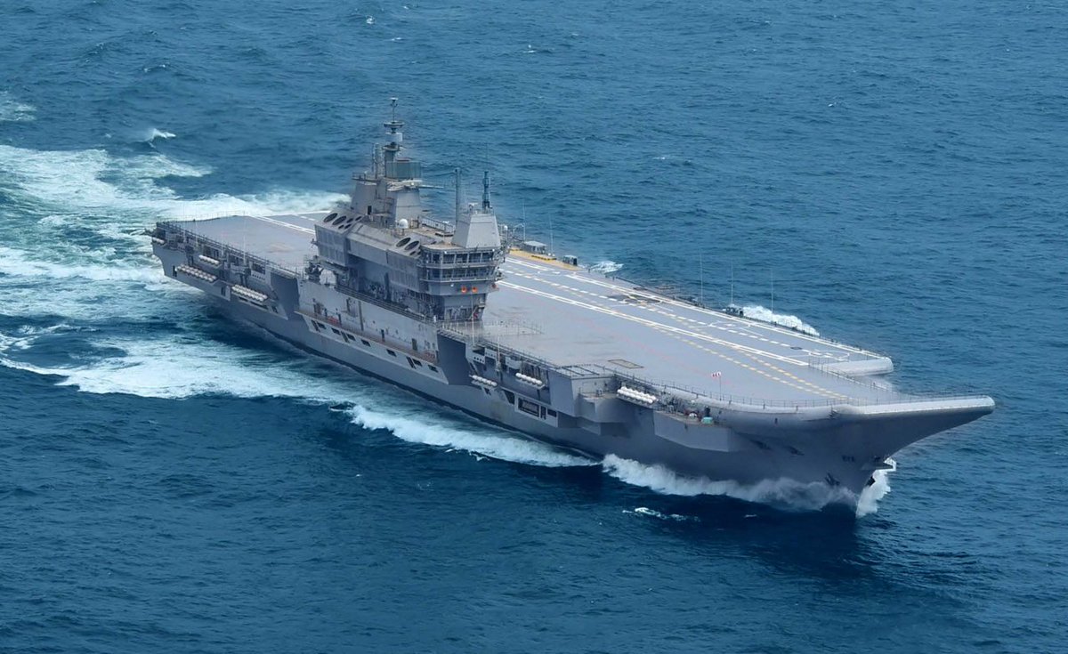 Active Ships of Indian Navy. A thread 🧵:- Let's understand Indian Navy ...