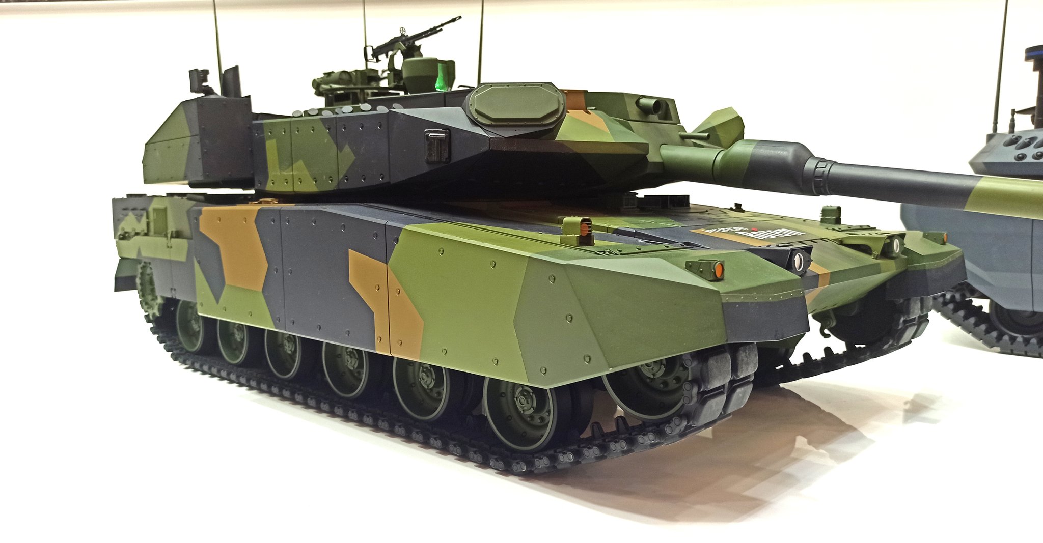 Tomasz Kwasek on Twitter: "Bliższa koszula ciału, a ten model 'K2PL' (z min. innym APS). https ...