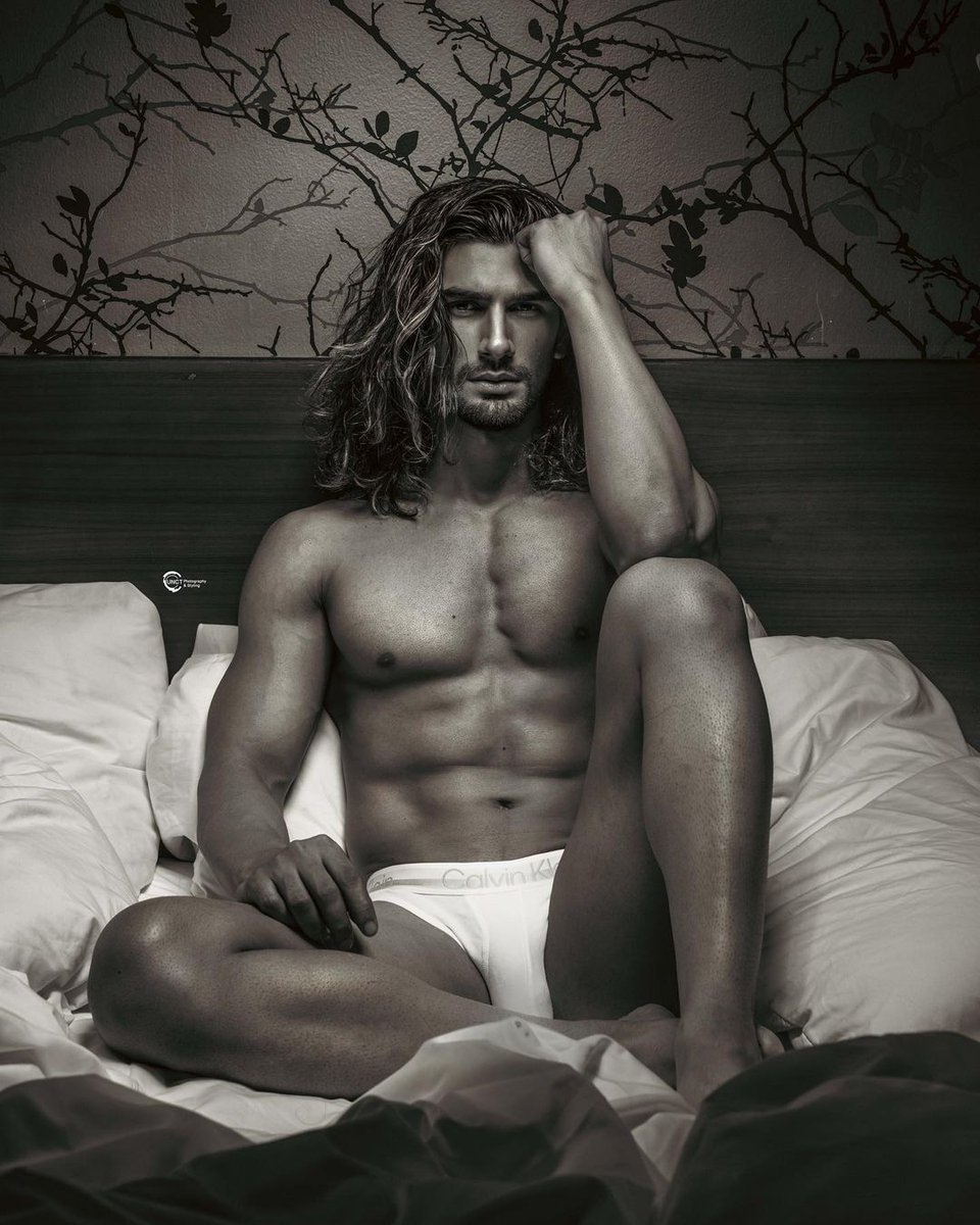 Hot Dudes Good Mood 🇺🇦 on Twitter: "Hamza Salah by Unctphotography 📸"