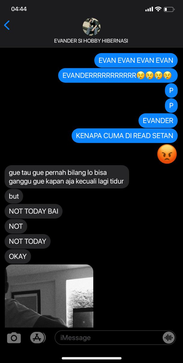 Reiya ·ᴥ· on Twitter: "chanbaek twotweet. "better than me?""