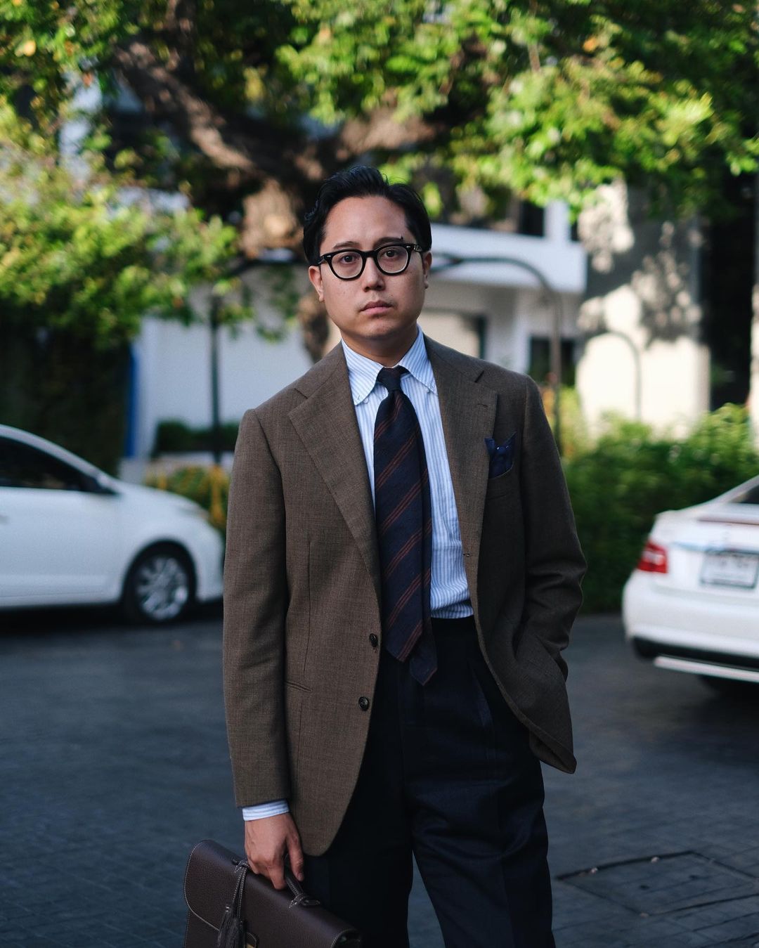 derek guy on Twitter: ".@skurtskurtkamel rightfully pointed out that the third photo is of ...