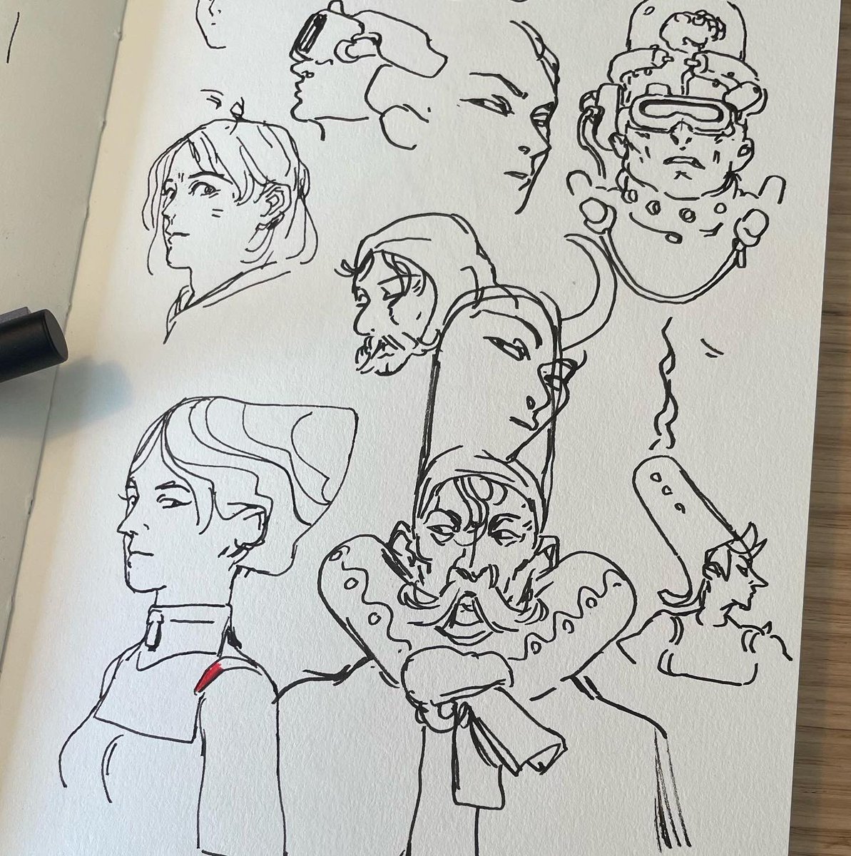 「Drawing directly with inks for the first」|Dani Diezの漫画