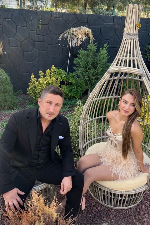 Peşindeyiz Galatasaray! on Twitter: "Sabri Sarıoğlu ve eşi Yağmur ...