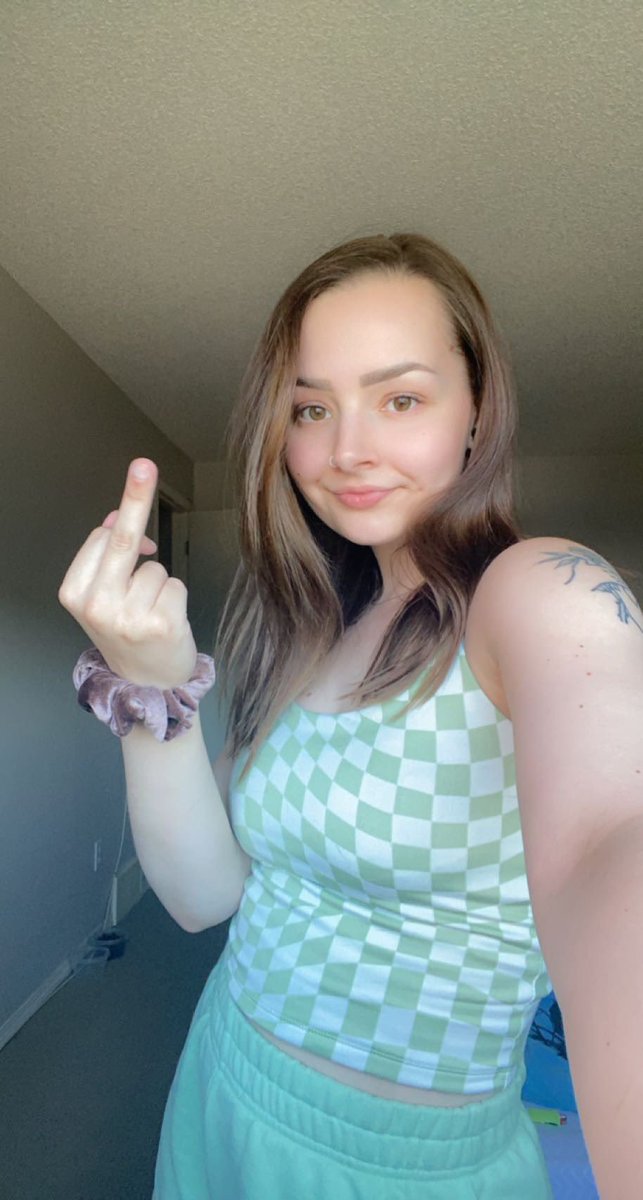 Baddie Js Feet Are My Fictional Gfs On Twitter Rt Oinkoinksub 👑the
