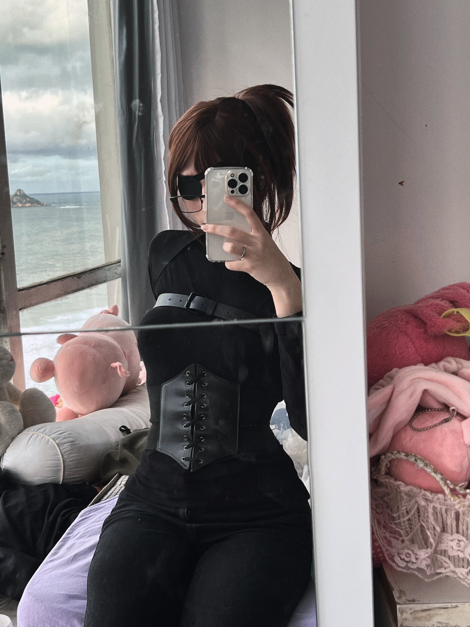 soso on Twitter: "o espelho sujo 🫥 https://t.co/ED8dQpEY2Q" / Twitter