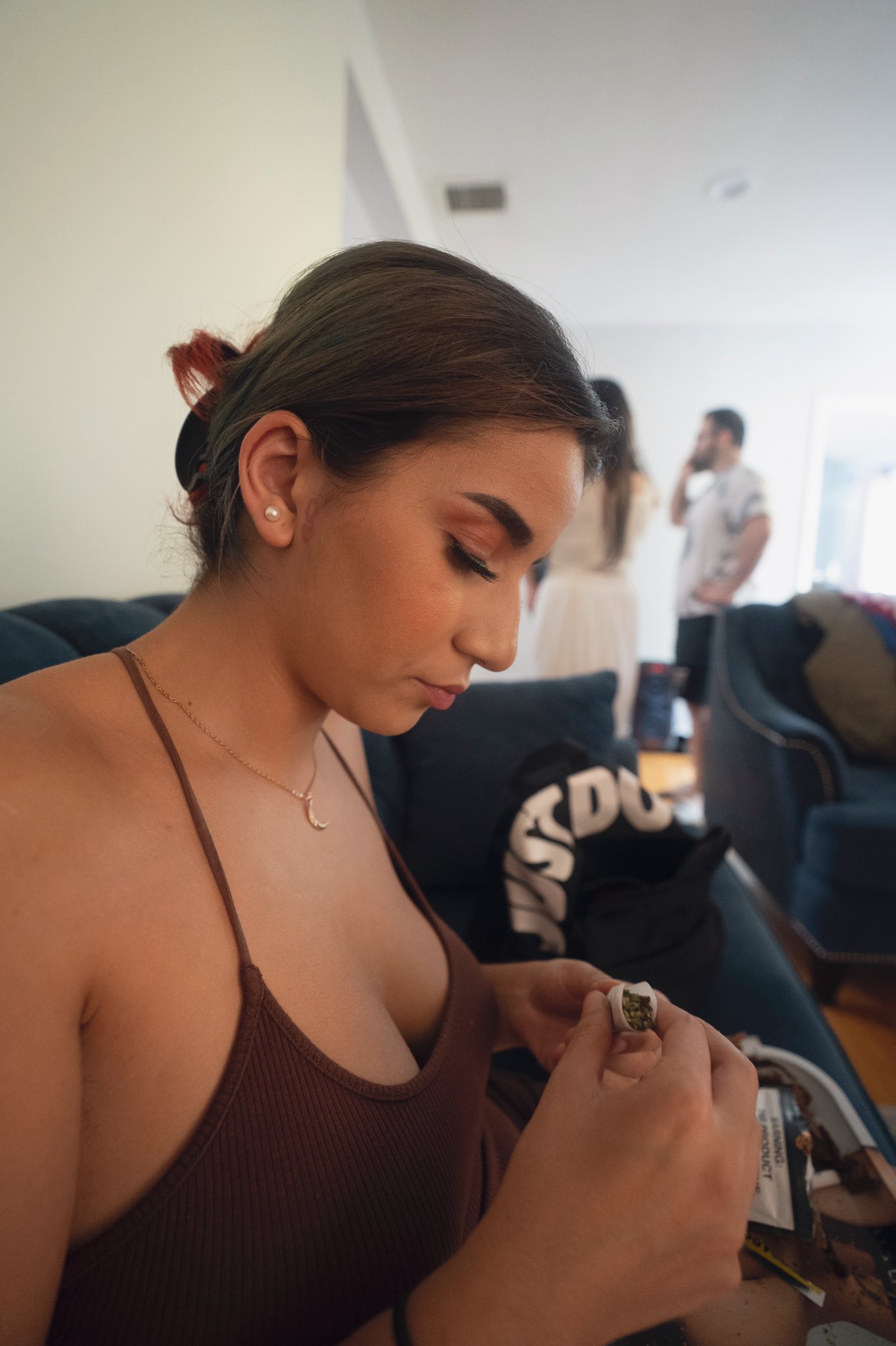 Mars...™ on Twitter: "on roll up… 💨 @TheRoxieSinner https://t.co/YZHXYP6B4s" / Twitter