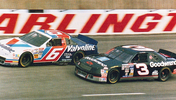 NASCAR Legends on Twitter: "Mark Martin won the 1993 Southern 500 at Darlington 29 years ago ...