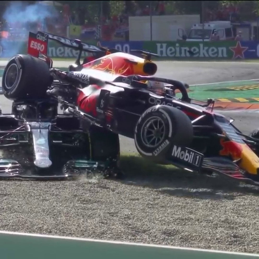 CANAL+ F1® on Twitter: "🗓️ 12 septembre 2021 : le crash de l'année à Monza 😳🇮🇹 Après une ...