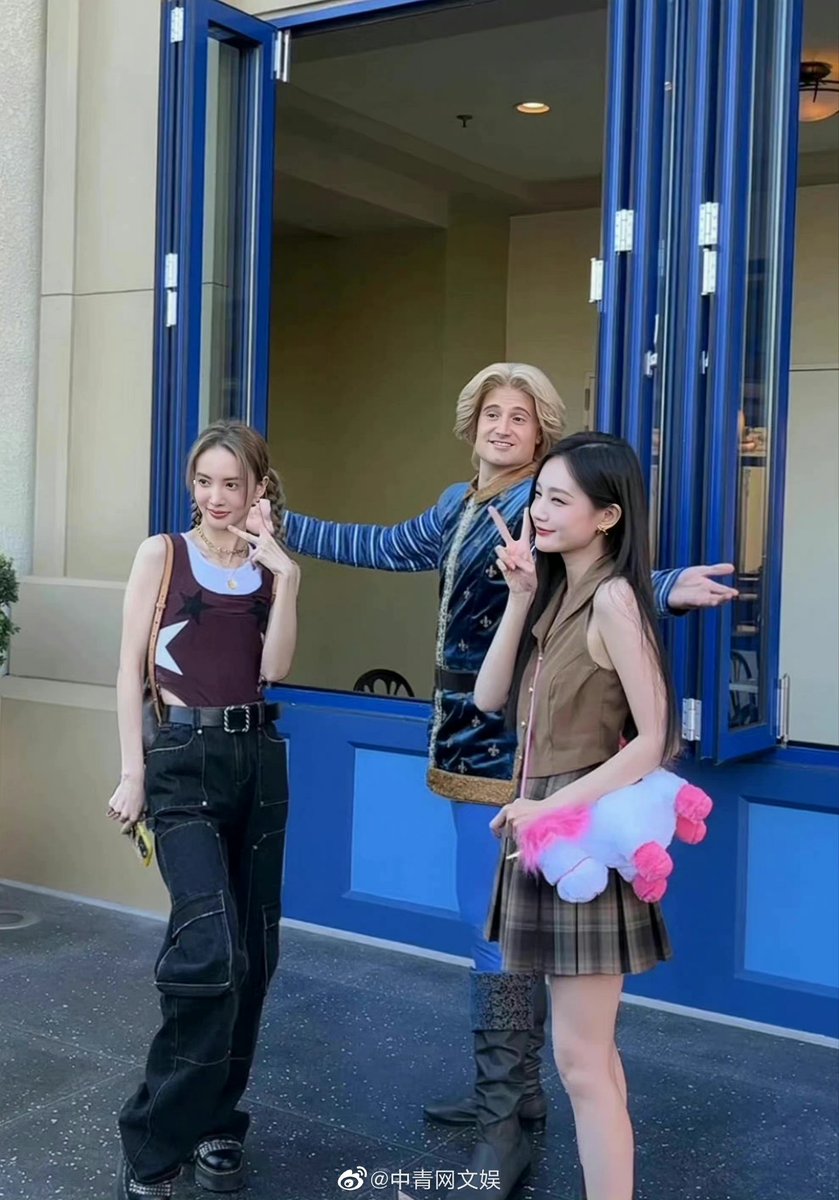 🌻🖤 on Twitter: "RT @jinchenyyds: 金桐玉女 YYDS! they finally celebrated their birthday together ...