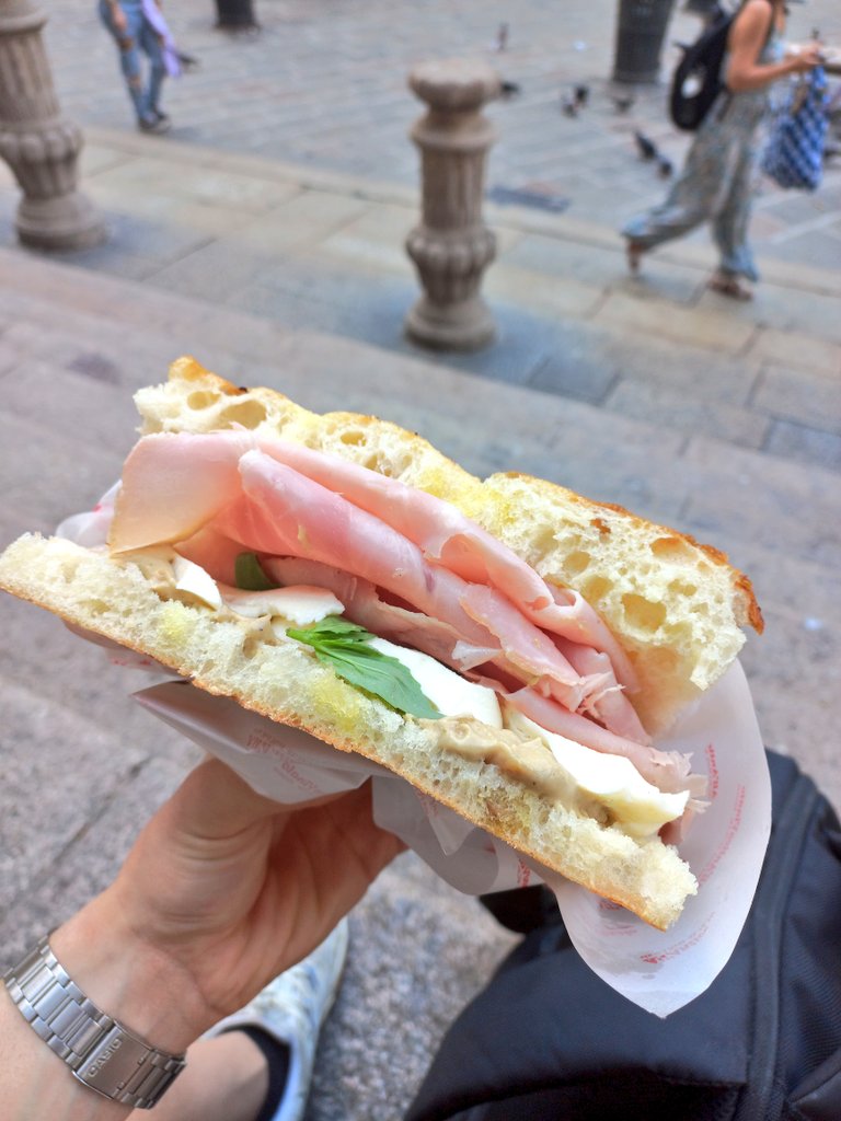 Lucas Warwar on Twitter: "Treating myself nicely after a successful GRE https://t.co/zMWjnVQVmW ...