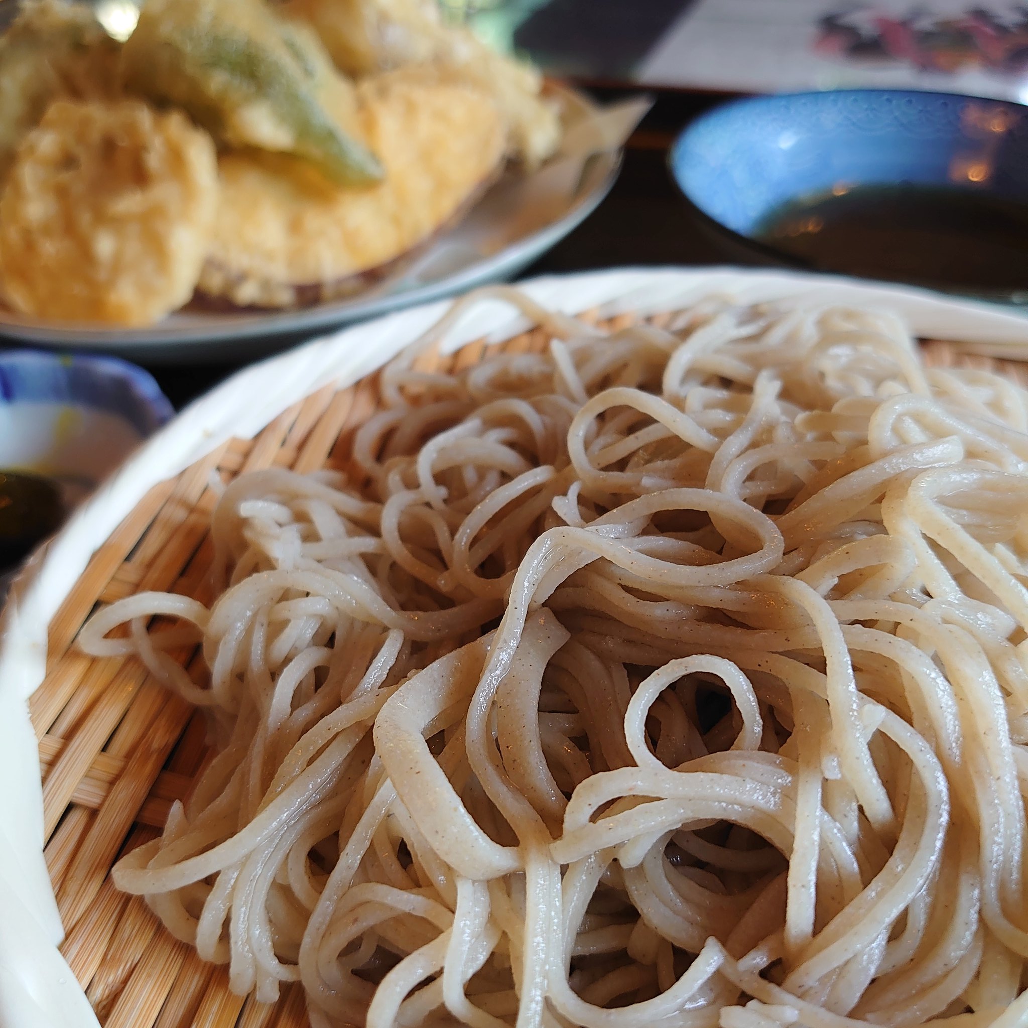 にいがた五泉商店 On Twitter 地元新潟県五泉市にてランチ。 以前から気になっていた阿弥陀瀬そばへ。 五泉市特産のれんこんを含む 9394