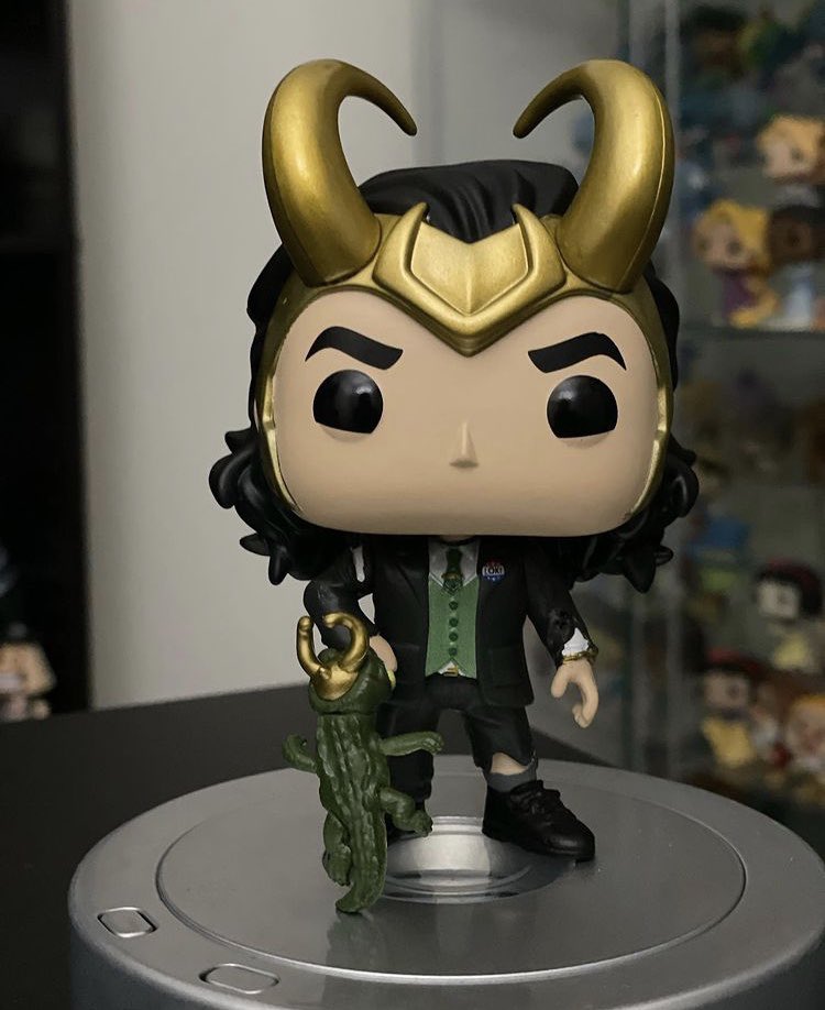 FunkoMarvelnews on Twitter: "Closer look at Winter Con exclusive President Loki! #Funko #Loki ...