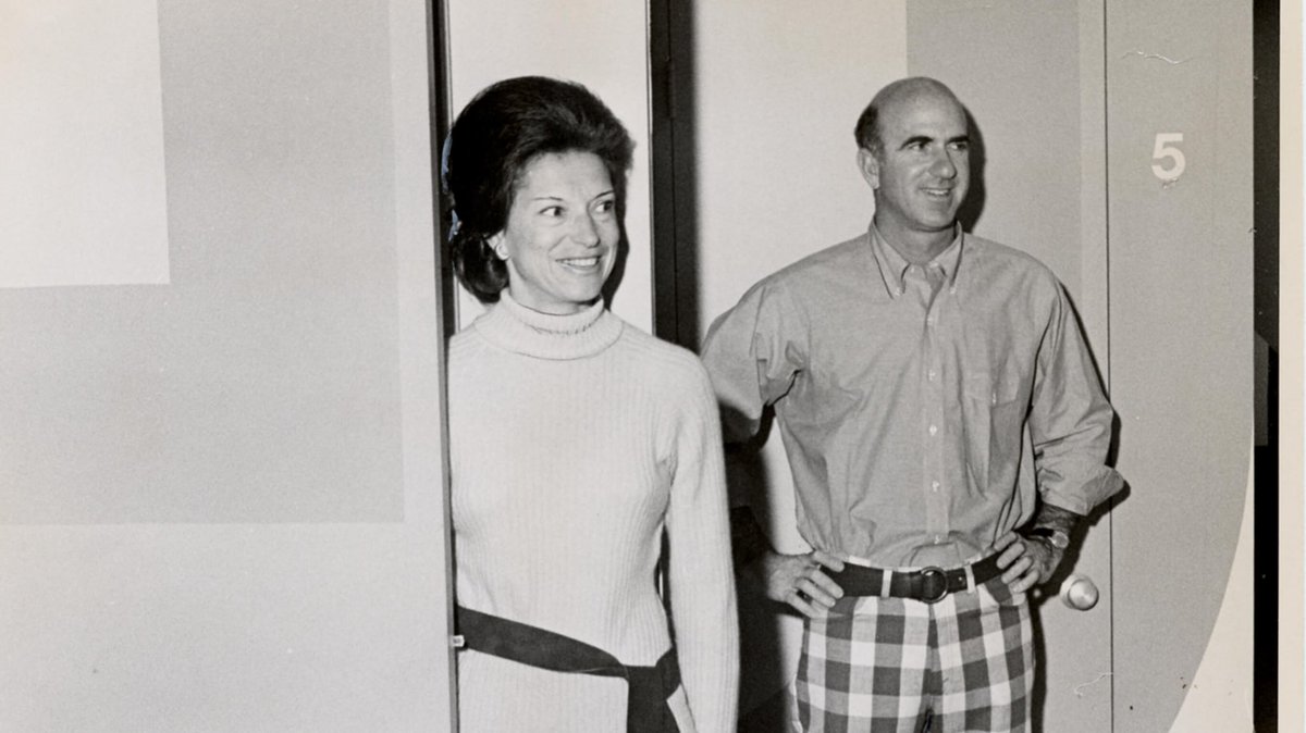 Age when their business launched? Jeff Bezos: 30 Oprah Winfrey: 32 Reed ...