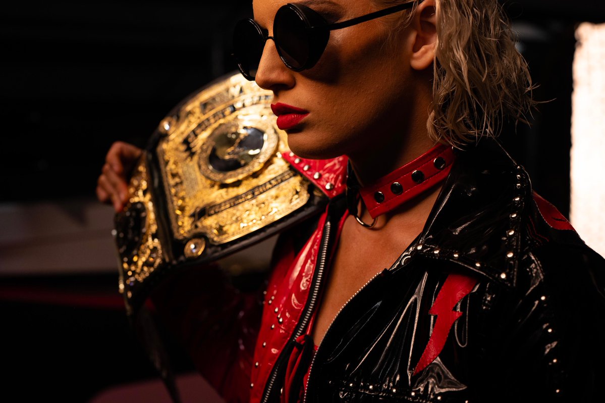 All Elite Wrestling on Twitter: "A golden Storm. Your new #AEW Interim Women's World Champion # ...