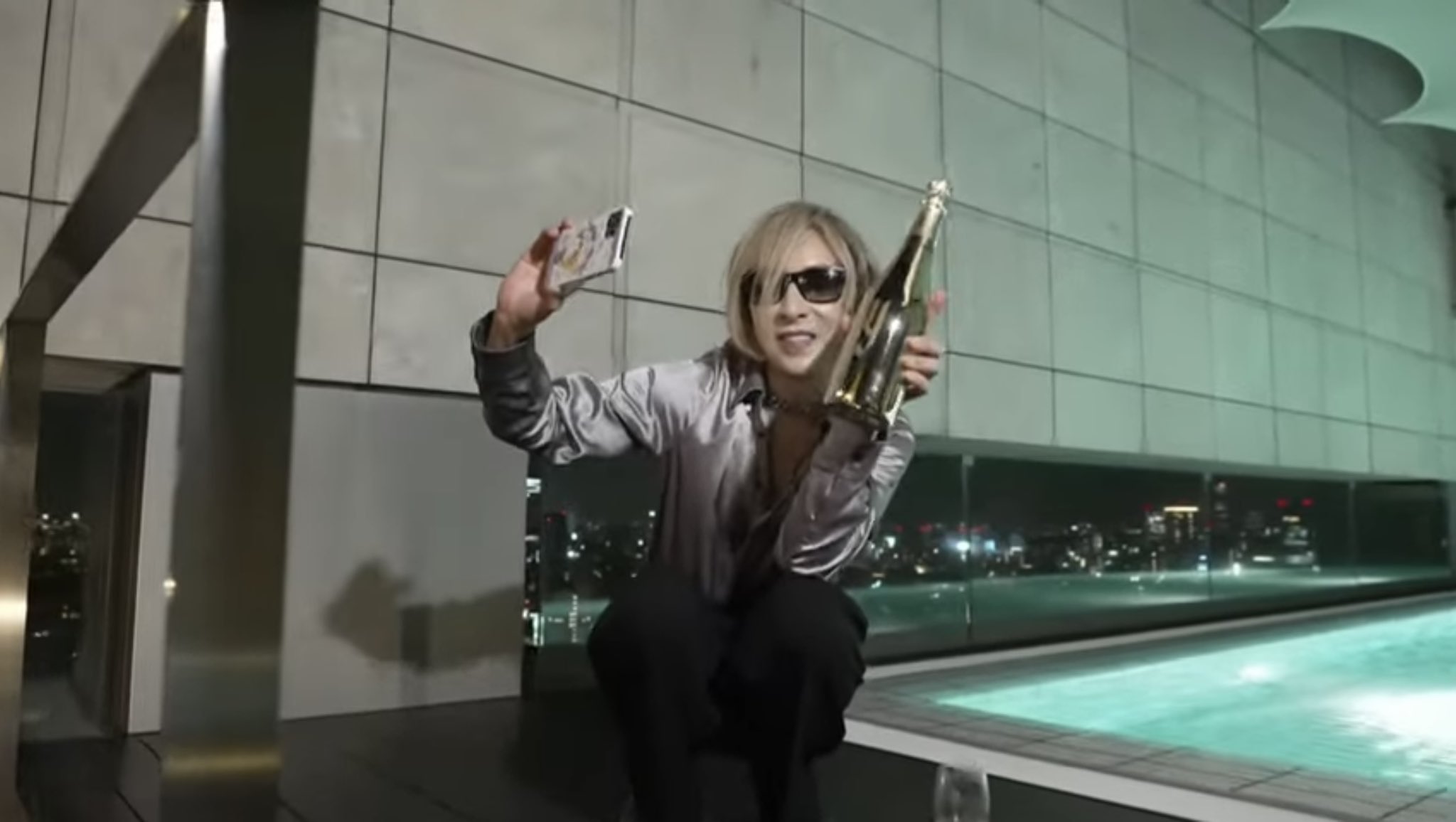 Yoshiki on Twitter: "My room.. https://t.co/ZsexSKBI3J #YOSHIKI @yoshikipommery @YoshikiChannel ...