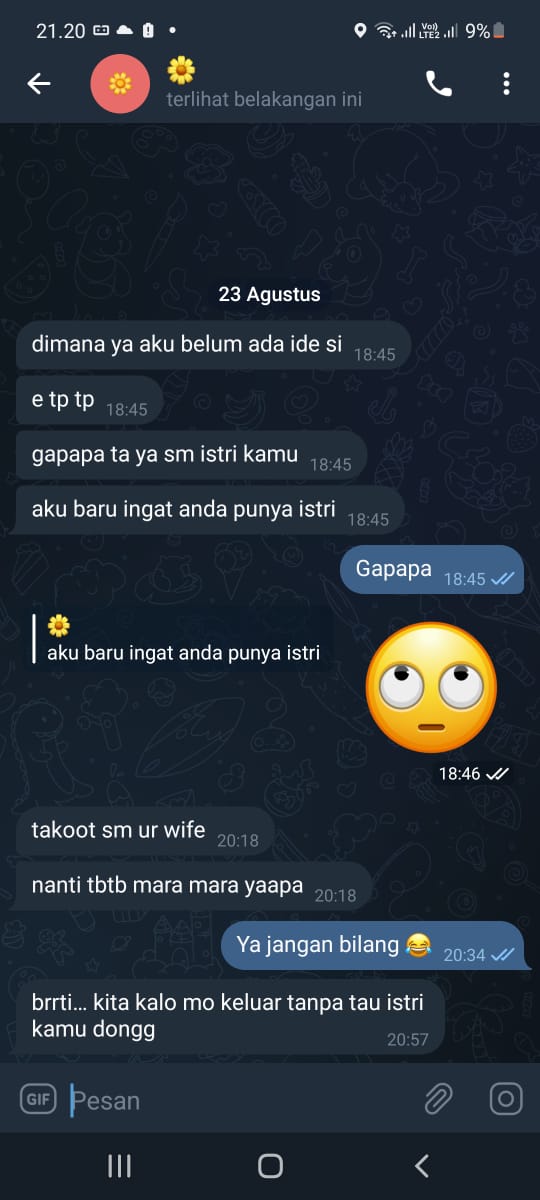 another life 💅 on Twitter: "aku baca ini di tele suami ku 💔😊 https://t.co/MzFAMjL40S" / Twitter