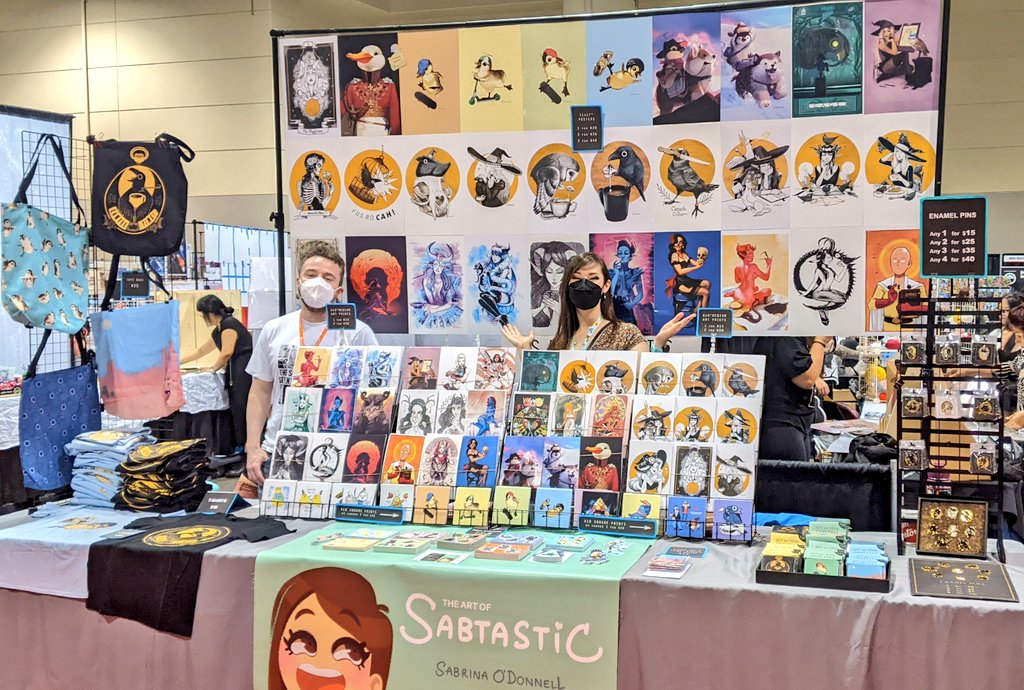 「All set up for day 1 of #fanexpocanada! 」|Sabtastic 🎨🐥の漫画