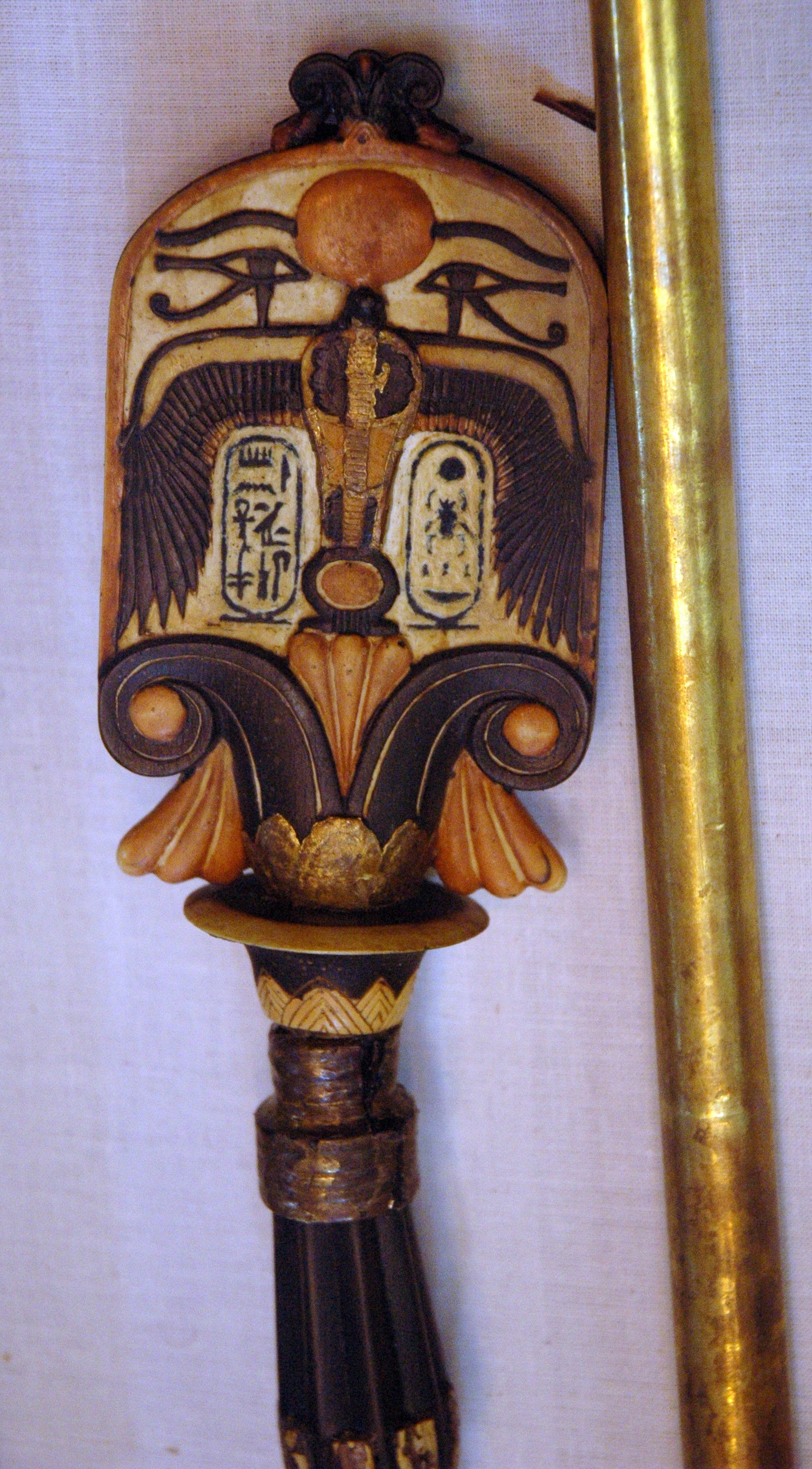 Dr. Peter J Brand on Twitter: "1/ T-72 of my Tutankhamun 100 day countdown: Today Fans. #Egypt # ...