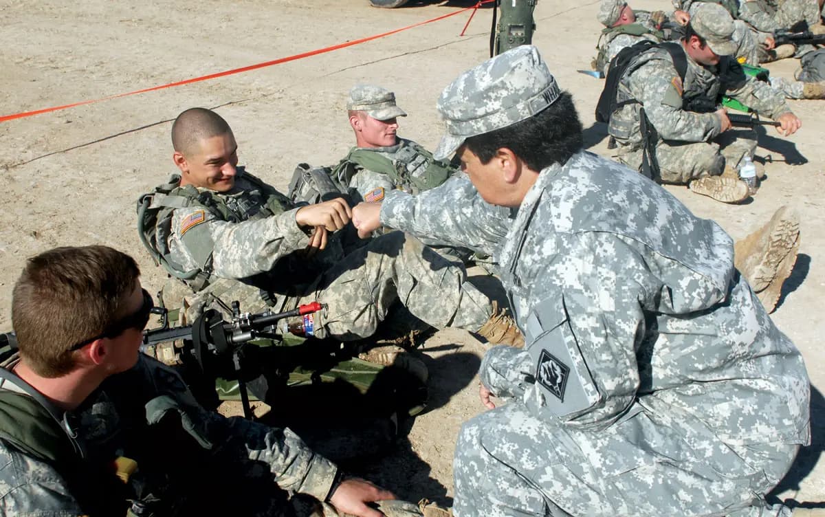 Army U Press on Twitter: "Leaders must reclaim their role as mentors who teach soldiers how to ...