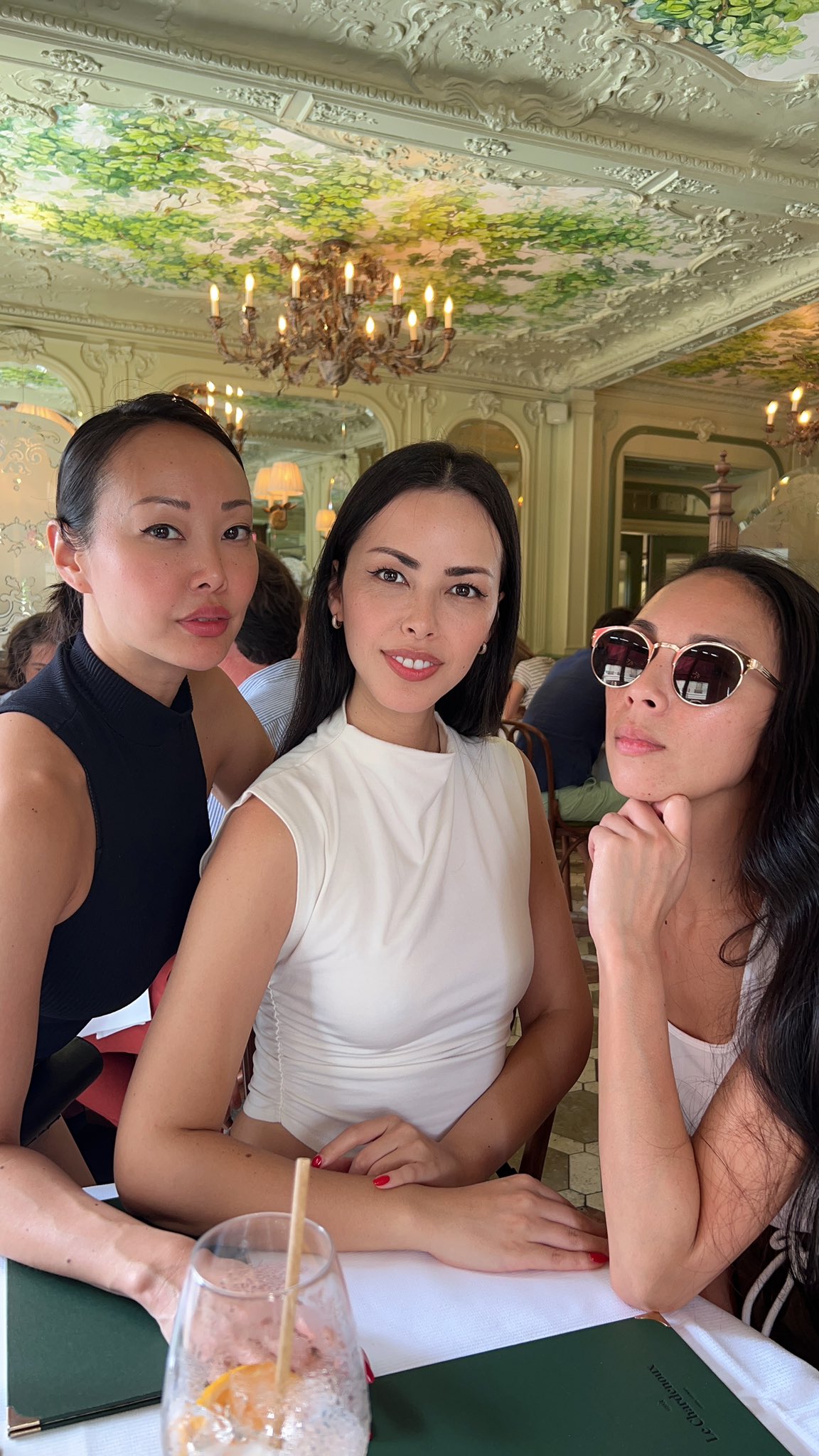 TW Pornstars - Mistress Iris. Twitter. Domme sisterhood gives me life Illustrious ...