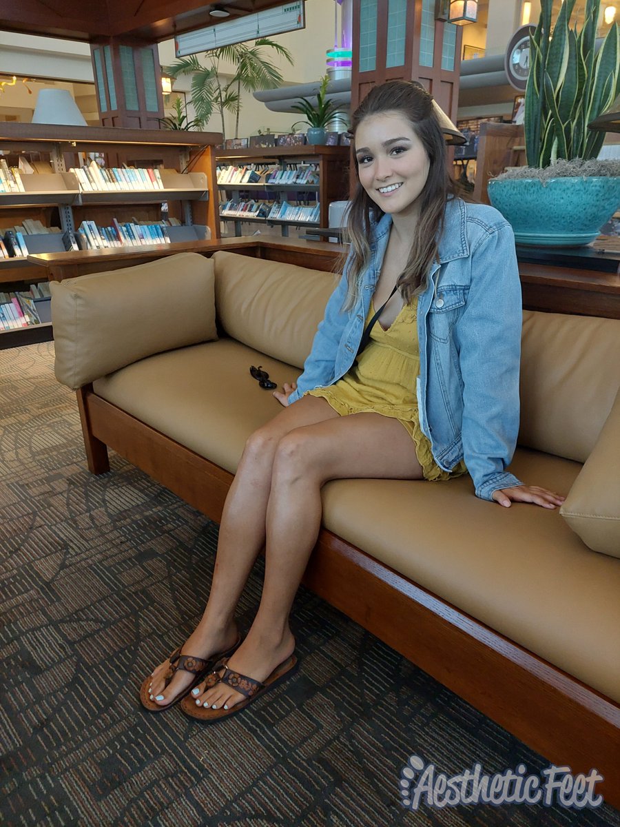 EduWetAndMessy on Twitter: "RT @Aesthetic_Feet: Jade's FULL foot modeling photoset is up now for ...