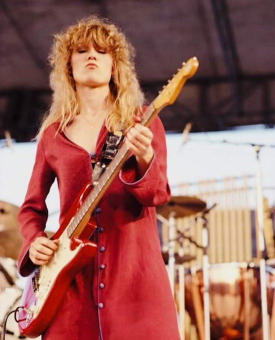 Nancy Wilson Heart Young