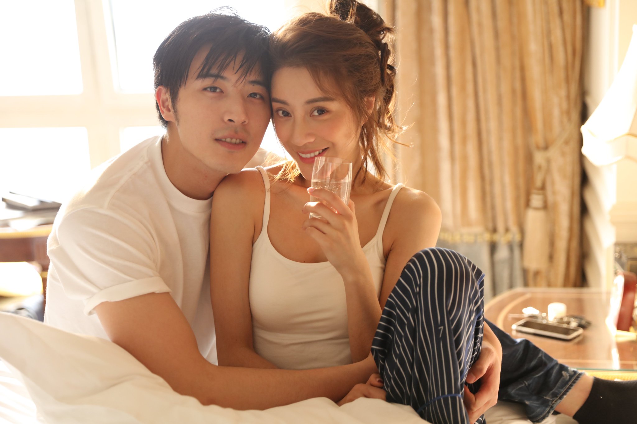 老盯裆 on Twitter: "演员彭*渤双人写真96P，分类P https://t.co/lhgoXnM39s 徐开骋 真是眼福不浅啊。 https://t.co/RVejeRFStY ...