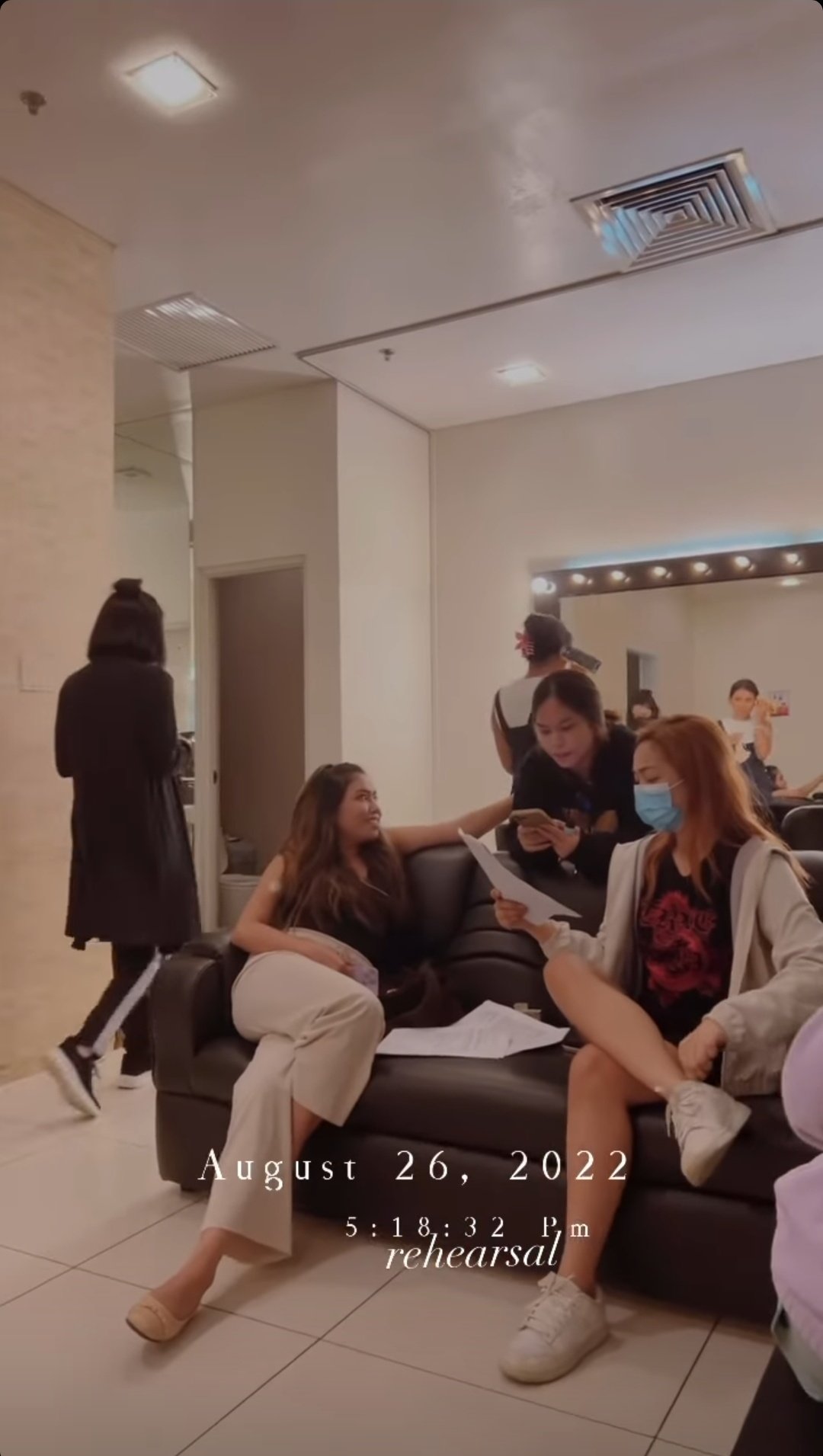 STEPH ♡ on Twitter: "ja san ka punta? to the moon hahahaha https://t.co/s1xUMYF0mR" / Twitter