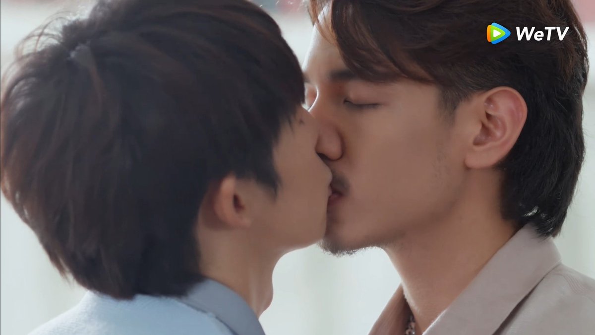 Hosanna Catallo on Twitter: "RT @BLUPDATE2022: Nammon Krittanai as Ohm who is trying to win his ...