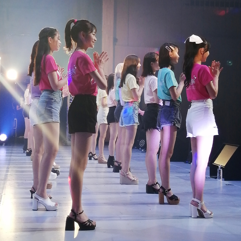 【画像あり】加藤栞 人生初グラビアでビキニ解禁 新たな逸材が誕生！ ＃加藤栞＃可愛い＃綺麗＃人気＃グラビア＃初解禁＃女優＃オオカミちゃん ...