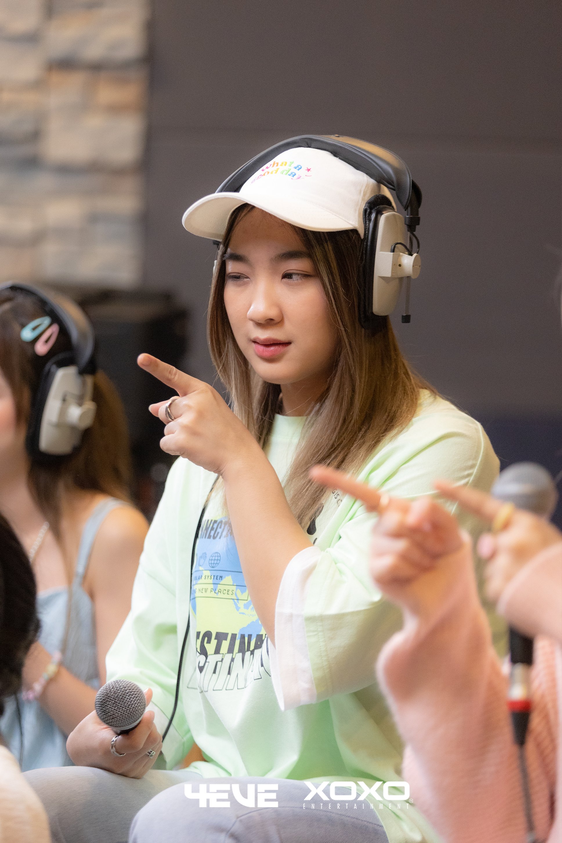 4EVE_Official on Twitter: "[ Photoset SINGING REHEARSAL ] 4EVE - สิ่งเล็กน้อย (Less Is More) ️ ...