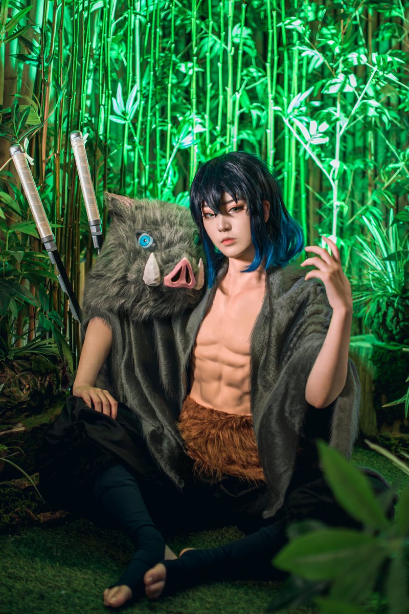 cos/kmt/嘴平伊之助 7. 협소의 공방 📸 @kaoru244_g #DemonSlayer #cosplay # ...