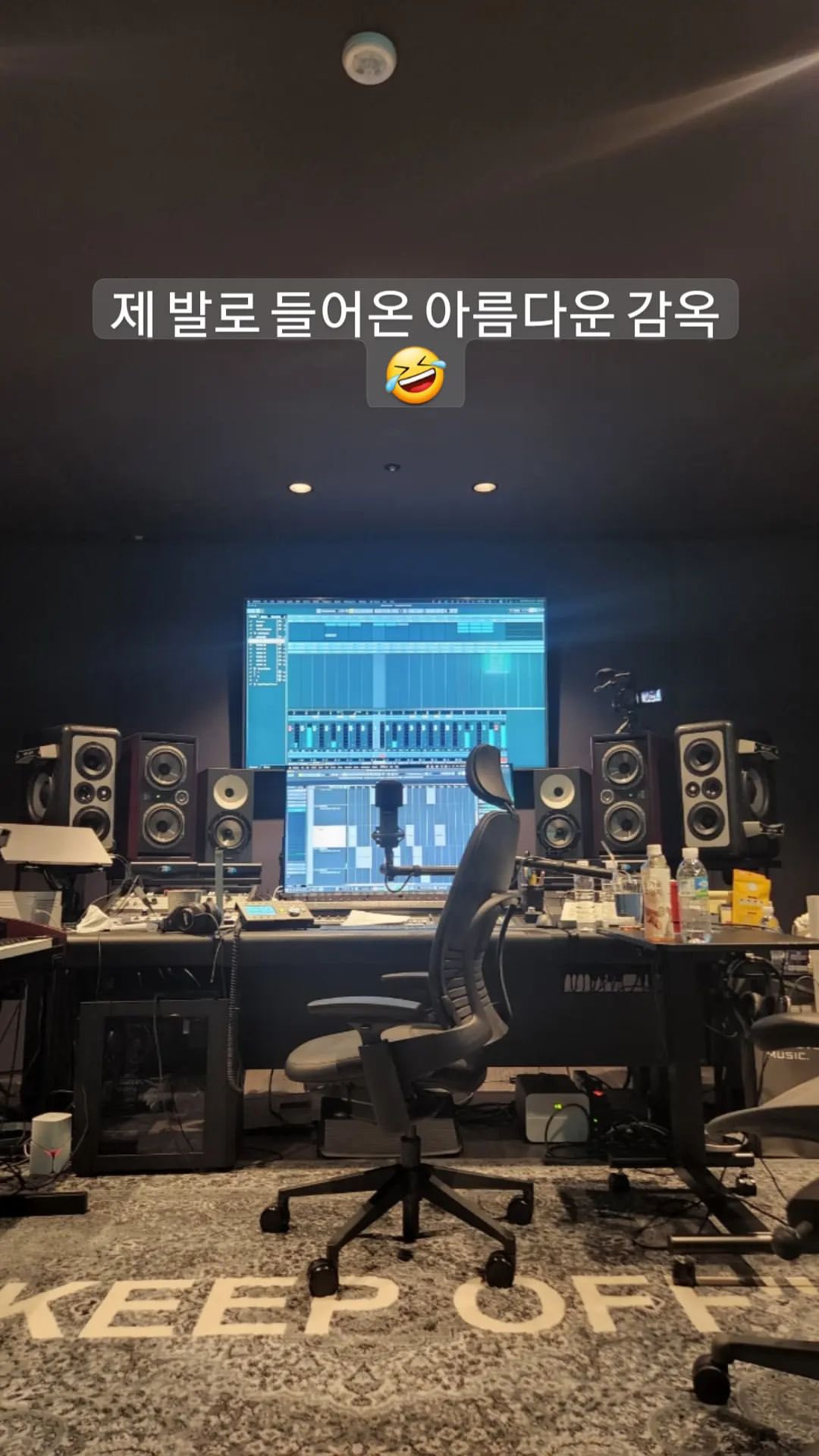 yoongi gummy smile on Twitter: "Genius lab is so 🤯🤯 https://t.co/QveeVqnZqo" / Twitter