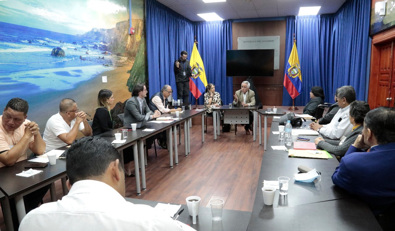 Comunicación Ecuador on Twitter: "Esta reunión se realizó por disposición del presidente ...