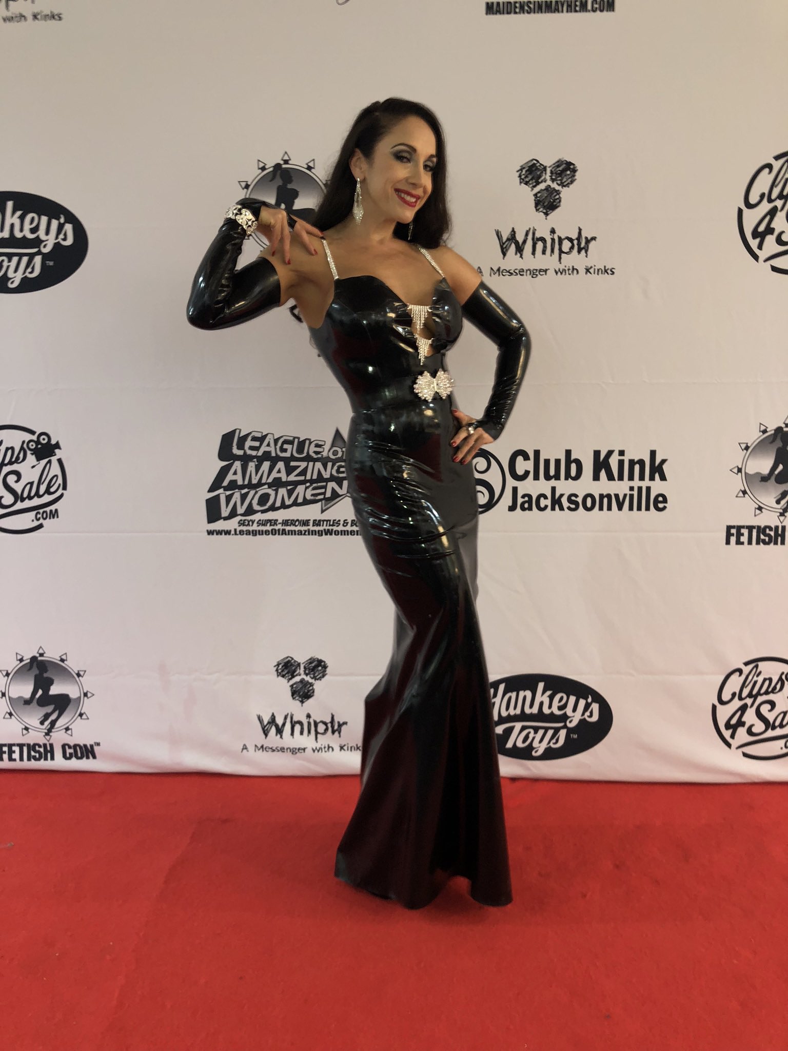 Tw Pornstars 2 Pic Jewell Marceau Twitter Celebrating Reneemasoomian Big Win The 5th