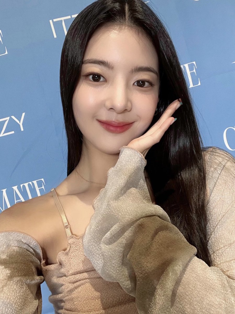 ITZY Worldwide Team on Twitter: ITZY Worldwide Team on Twitter: