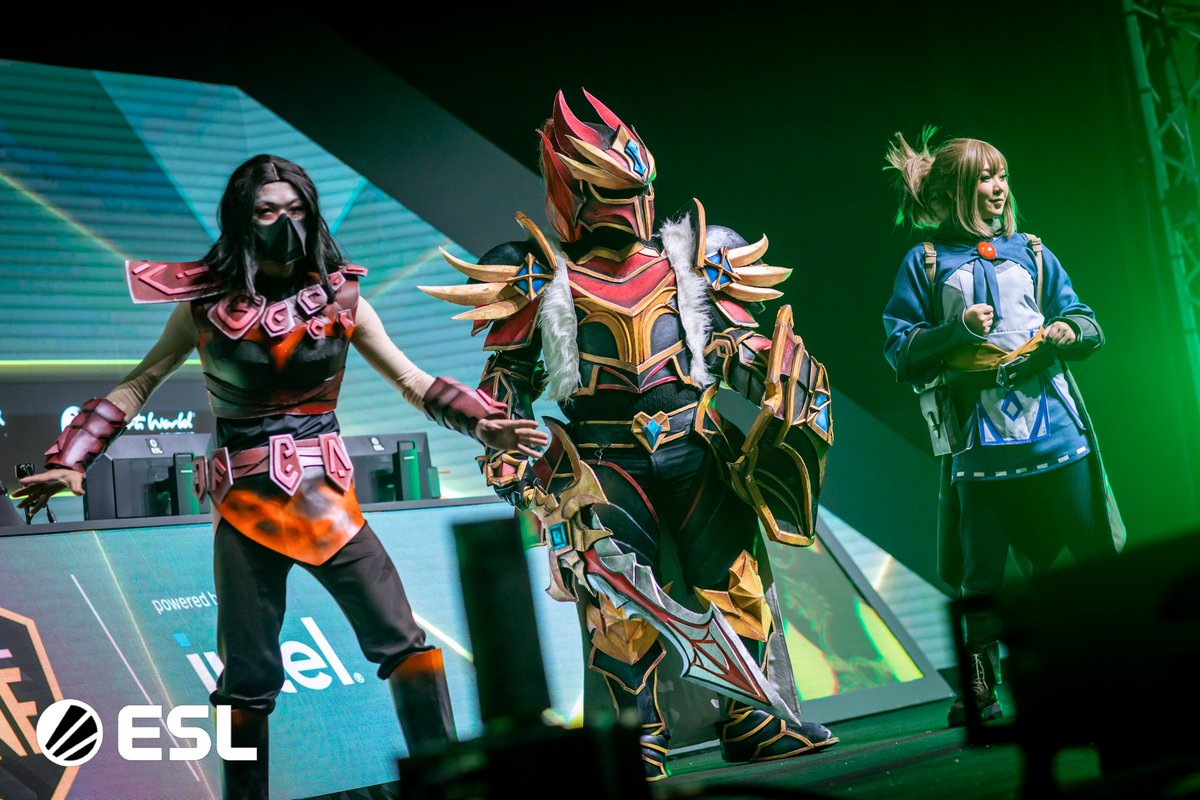 ESL Dota2 @ ESLOne Malaysia 🇲🇾 on Twitter: "We had some INSANE cosplays on stage here at #ESLOne ...