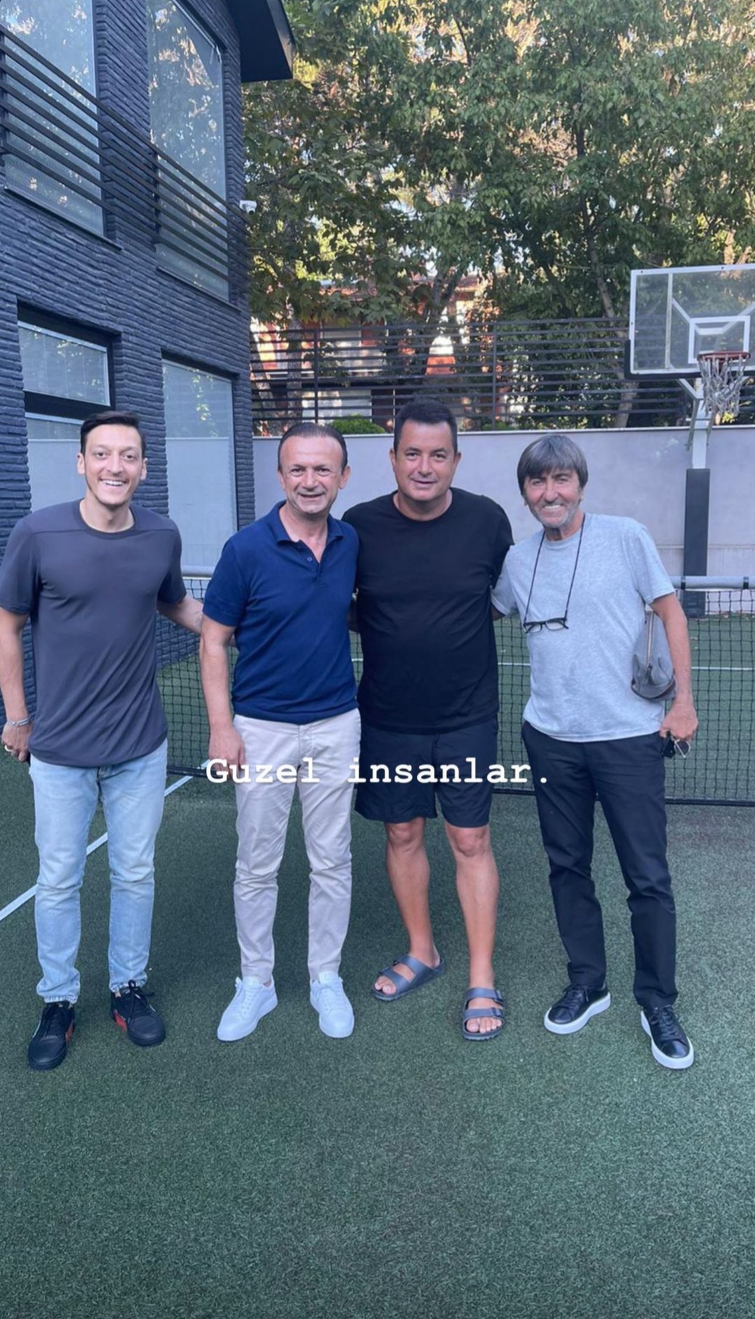 Transfer Web on Twitter: "Halil Dervişoğlu'nun babası Muzaffer Dervişoğlu'nun paylaşımı * Hull ...