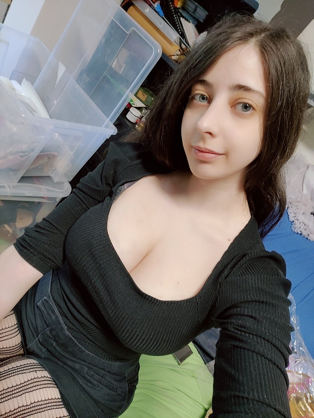 Miko ♥ Free set to all on Patreon! on Twitter: "Where are you from? 🤔 I'm from 🇧🇪🇧🇪🙌 https://t ...