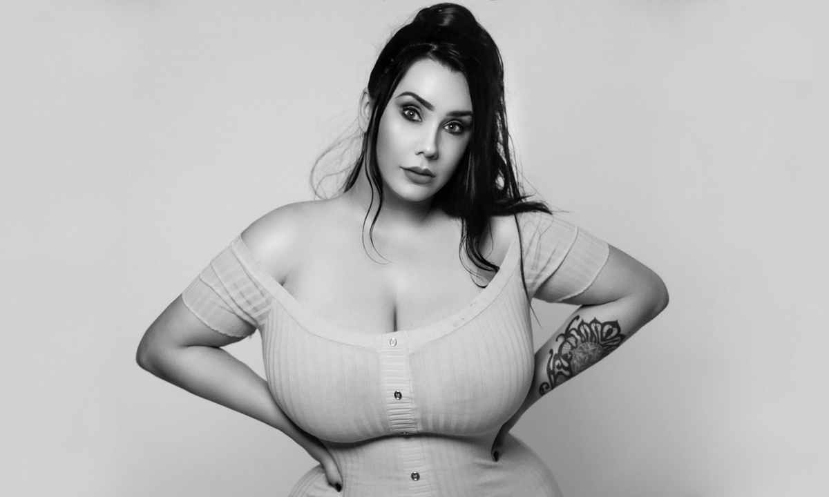 AVN Media Network on Twitter: "Romi Chase Featured in 'Flaunt' Magazine http://ow.ly/uJ9u50KtPUS ...