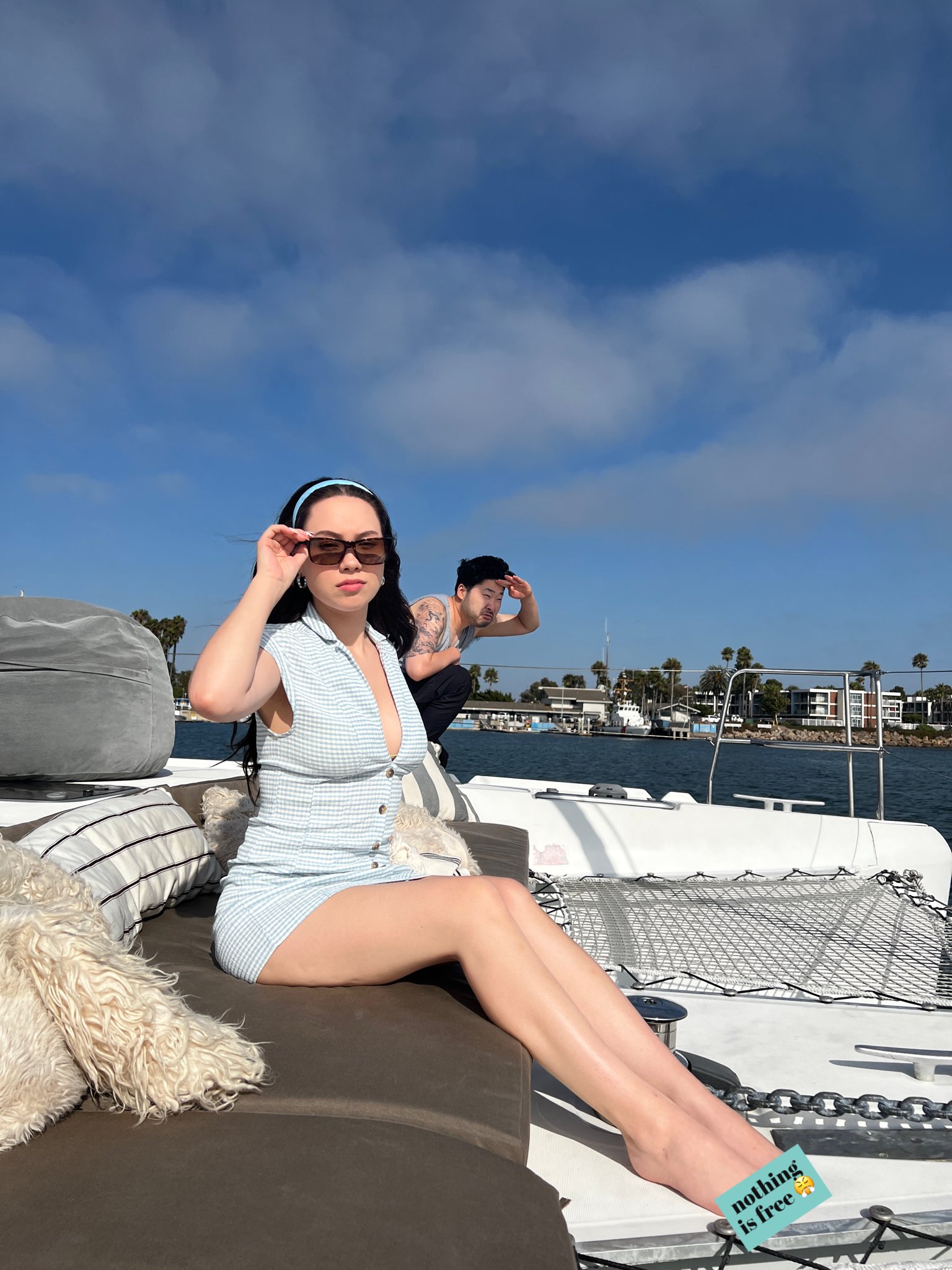 Wendy on Twitter: "@QuarterJade @peterparkTV Lmfao peters face in this one" / Twitter